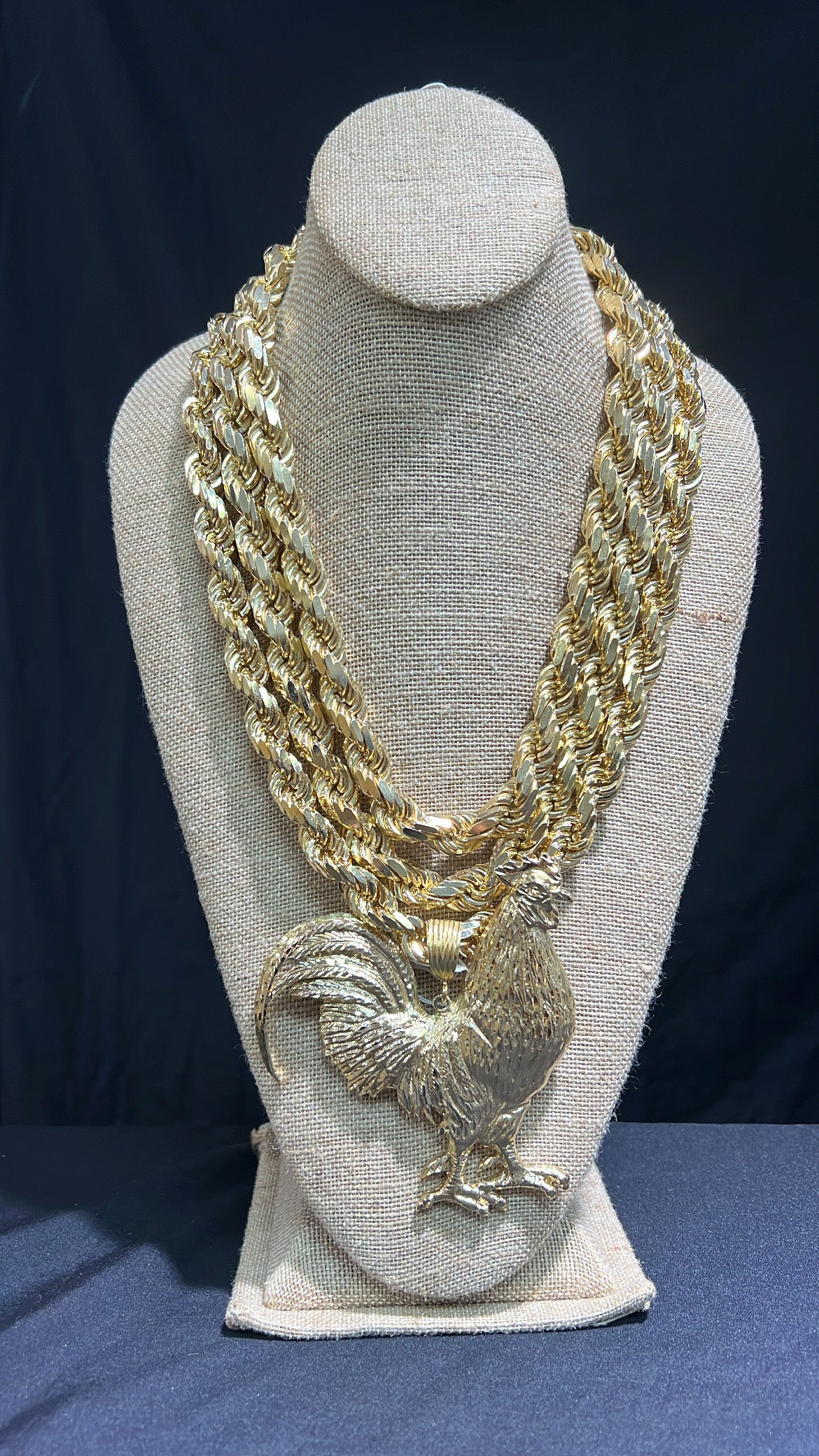 925 Sterling Silver 12mm Diamond Cut Rope Chain stcollection
